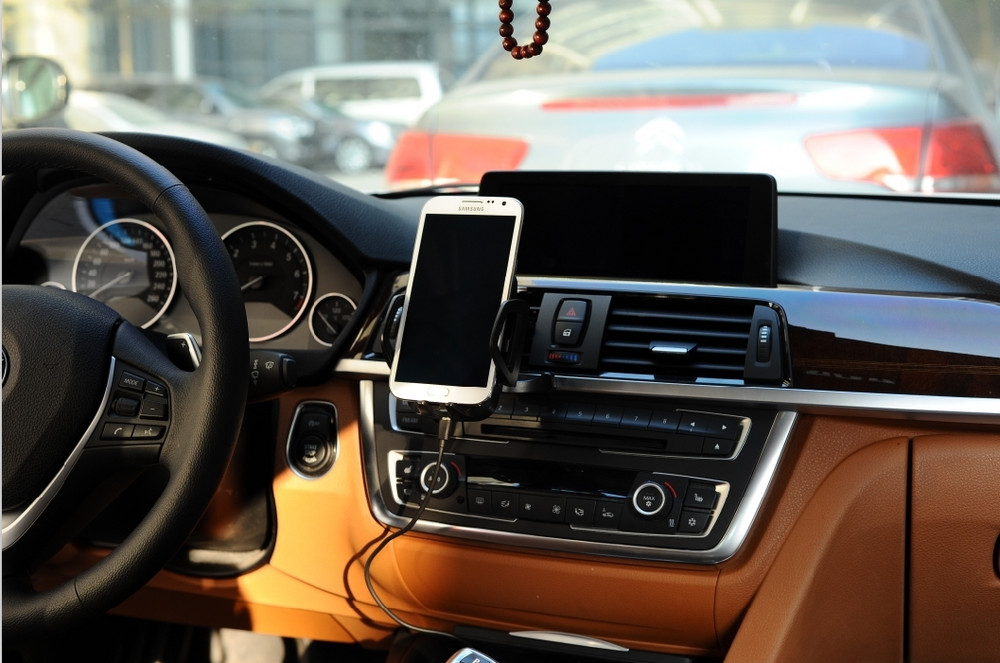 1 x QI Wireless pad and 1 x in car charger package, £15 off