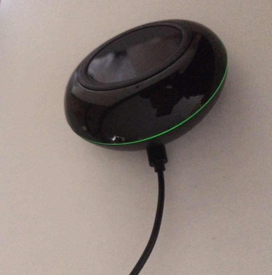 Qi Wireless Charging half stand